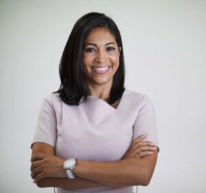 30 Men And Women Professional Headshot Examples in 2025