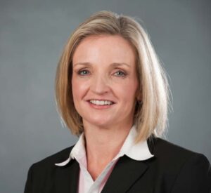 30 Men And Women Professional Headshot Examples in 2025